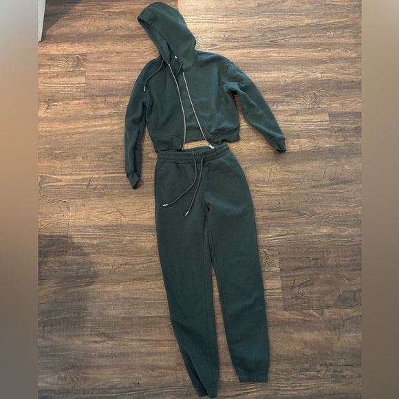 Better Together | Pants & Jumpsuits | Better Together Green Jogger Set ...